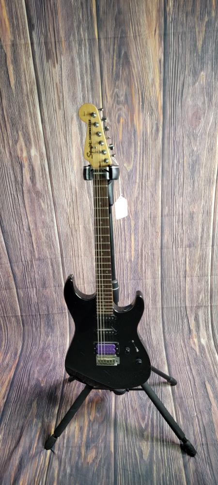 FENDER SHOWMASTER Acceptable | Beach City Pawn & Guitar | Huntington ...