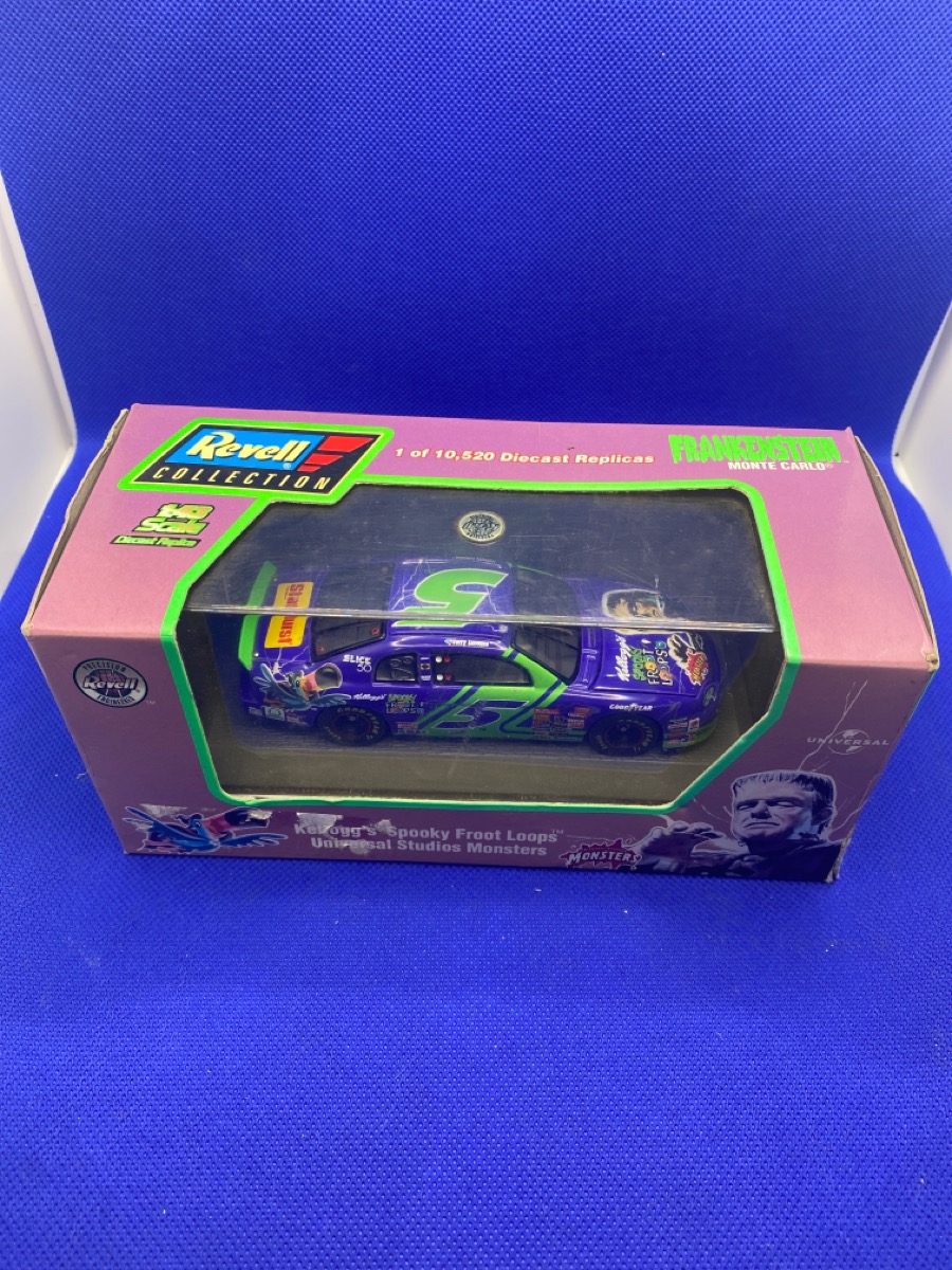 REVELL KELLOGG'S SPOOKY FROOT LOOPS UNIVERSAL STUDIOS MON Very Good | Buya