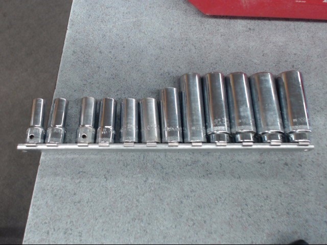 MAC TOOLS Sockets/Ratchet 3/8 SOCKET SET Good | Buya