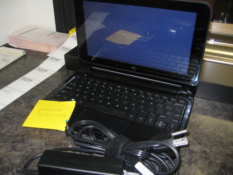 HEWLETT PACKARD PC Laptop/Netbook 10-E010NR Good | Buya