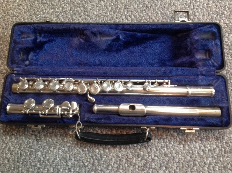 ARMSTRONG MUSICAL INSTRUMENTS FLUTE MODEL 104 | Buya