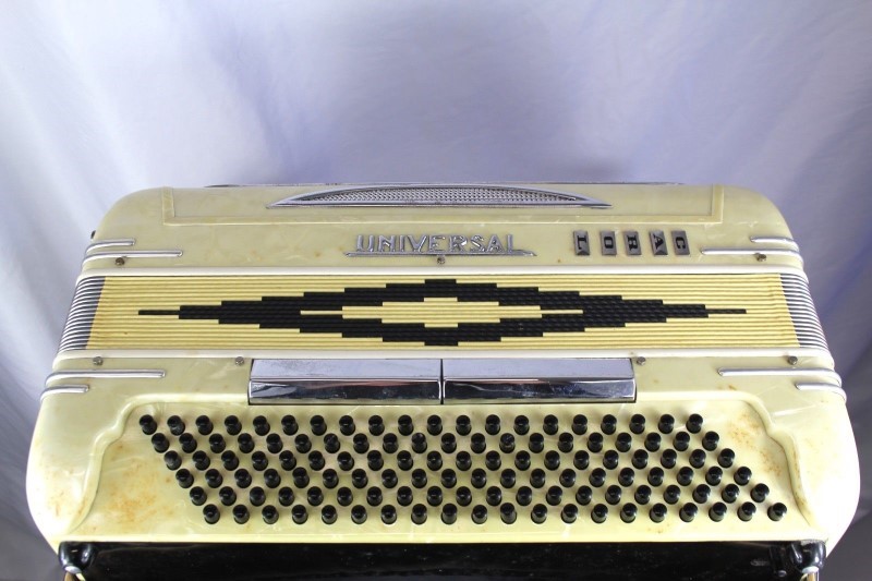 UNIVERSAL ACCORDION Accordion/Concertina Good | Buya