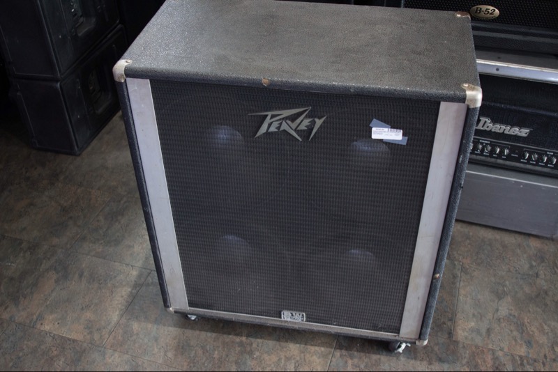 Peavey Bass Guitar Amp 1820 Enclosure Good A