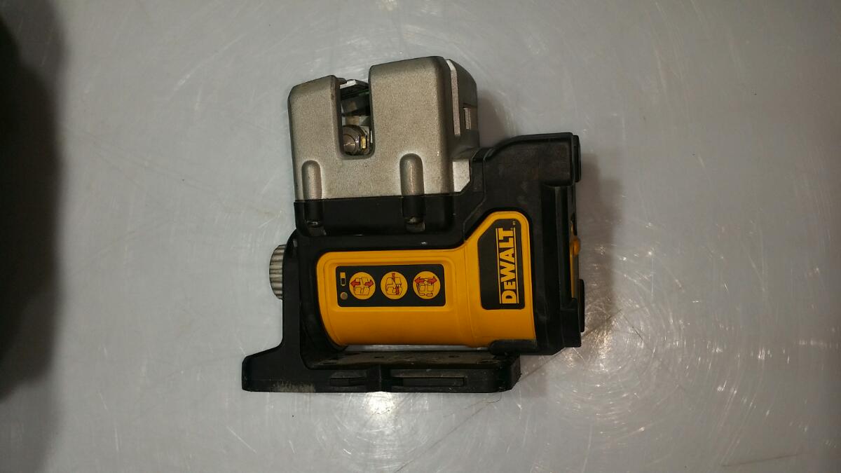 DEWALT DW089 3 BEAM LINE LASER Very Good | River City Pawnbrokers ...