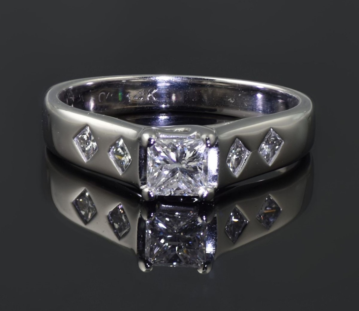 14K 0.7CT Princess Diamond Engagement Ring - S7.25 Pre-owned | Premier ...