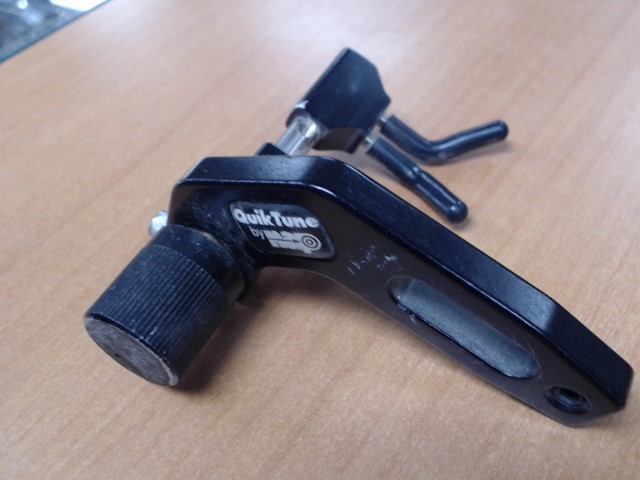 NAP QUICKTUNE DUAL PRONG FLIPPER ARROW REST Good | Cedar Post Pawn of ...