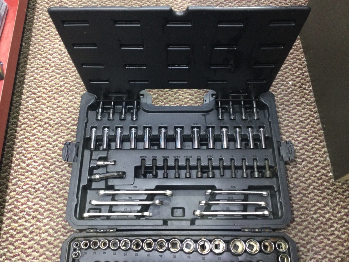 Craftsman 230-Piece Mechanic's Tool Set Good | Buya