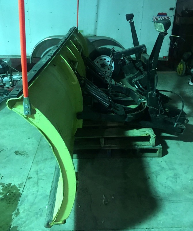 1997 MACK CS300 Truck with 10ft Western Unimount Plow Good | Buya