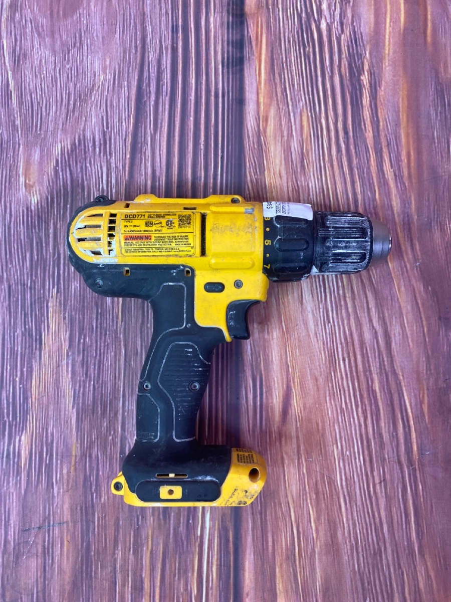 DEWALT DCD771 For parts or not working | Buya