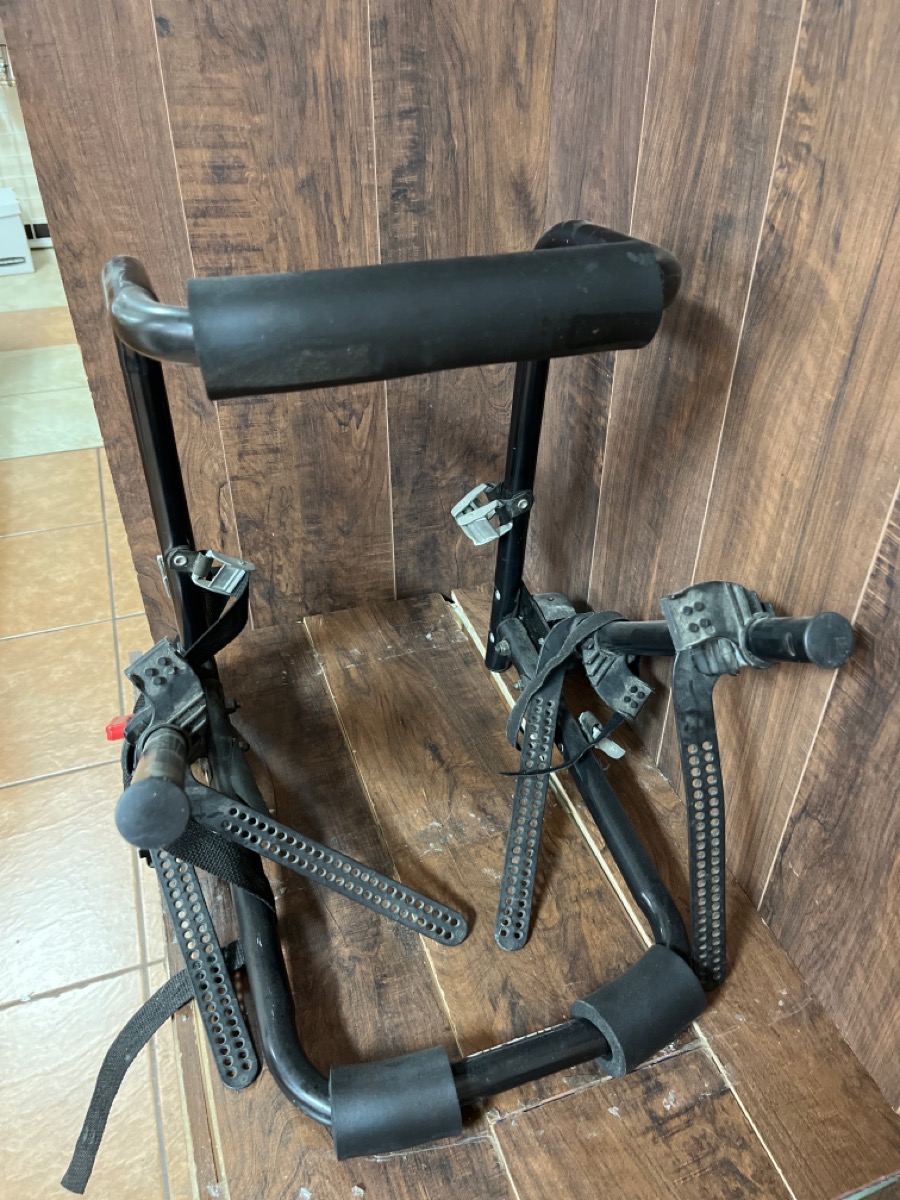 GRABER BIKE RACK **In Store Pick Up Only** Acceptable | Buya