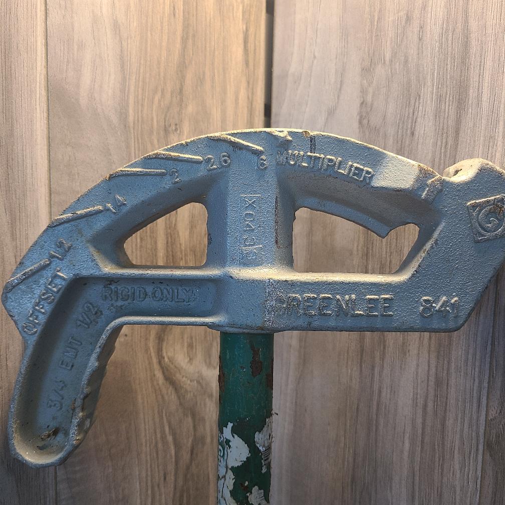 GREENLEE 841 PIPE BENDER, MINOR RUST ON HANDLE IN-STORE PICK UP ONLY ...