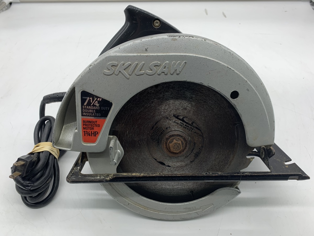 SKIL CIRCULAR SAW, 7 1/4, CORDED, ELECTRIC, HAND HELD, WITH CASE Good ...