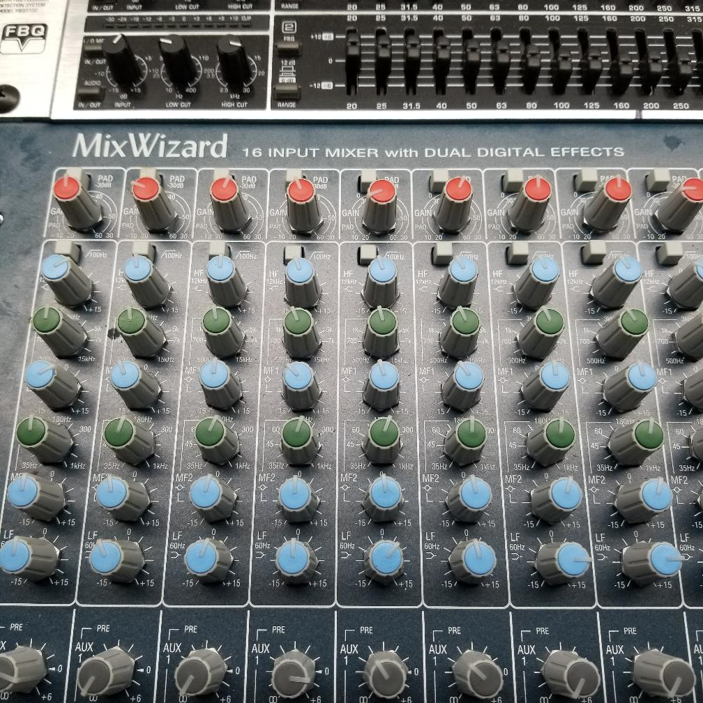 Allen & Heath MIXWIZARD WZ16:2DX 16-Channel Mixer SKB Behringer ...