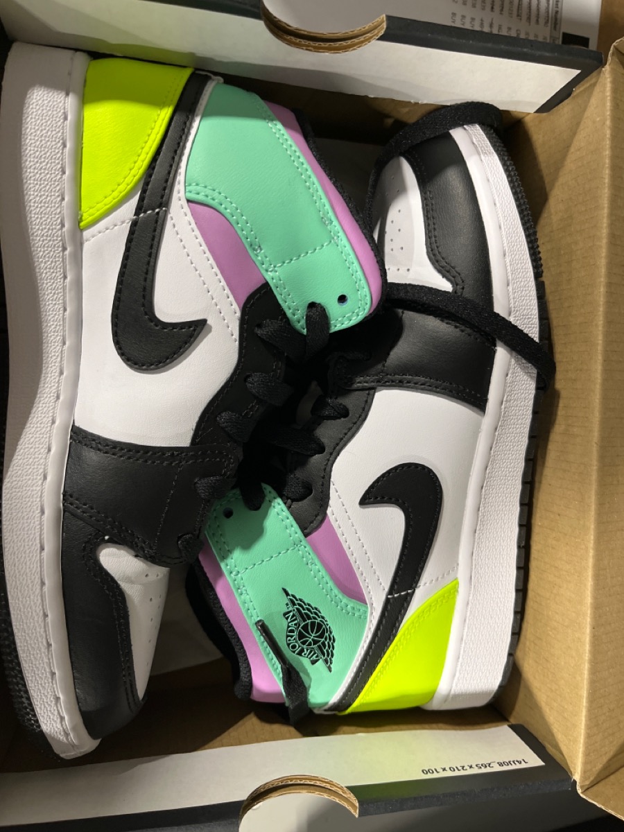 NIKE - MICHAEL JORDAN 554725-175 Like New | Buya