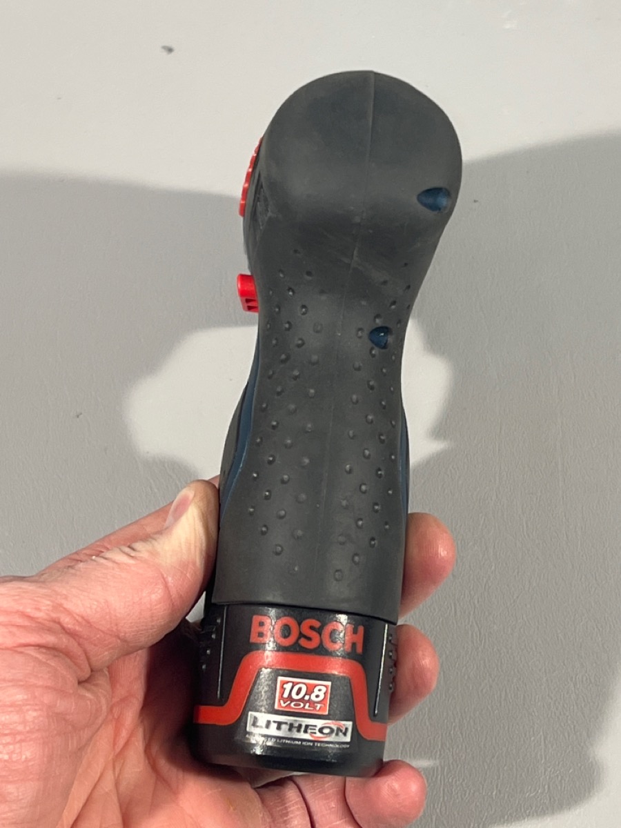 BOSCH PS20 1/4" DRILL/DRIVER 10.8 VOLT DRILL WITH CHARGER 2 BATTERIES ...