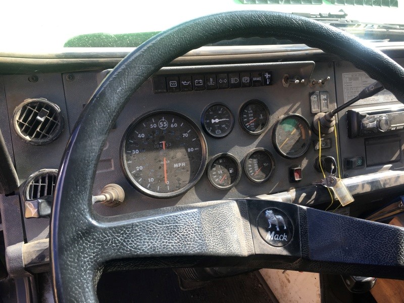 1997 MACK CS300 Truck with 10ft Western Unimount Plow Good | Buya