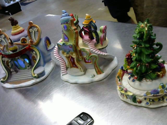 Vintage How The Grinch Stole Christmas - Whoville Moving Train Grinch ...