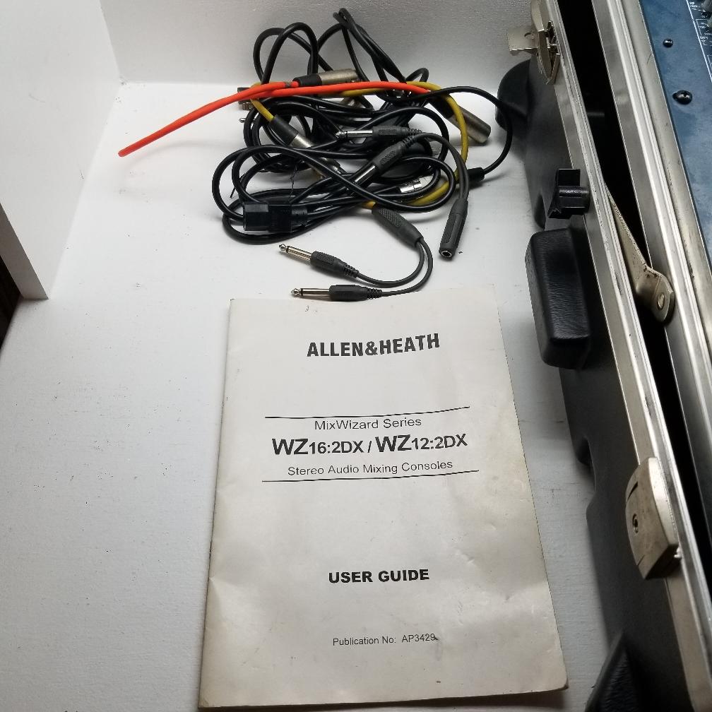 Allen & Heath MIXWIZARD WZ16:2DX 16-Channel Mixer SKB Behringer ...