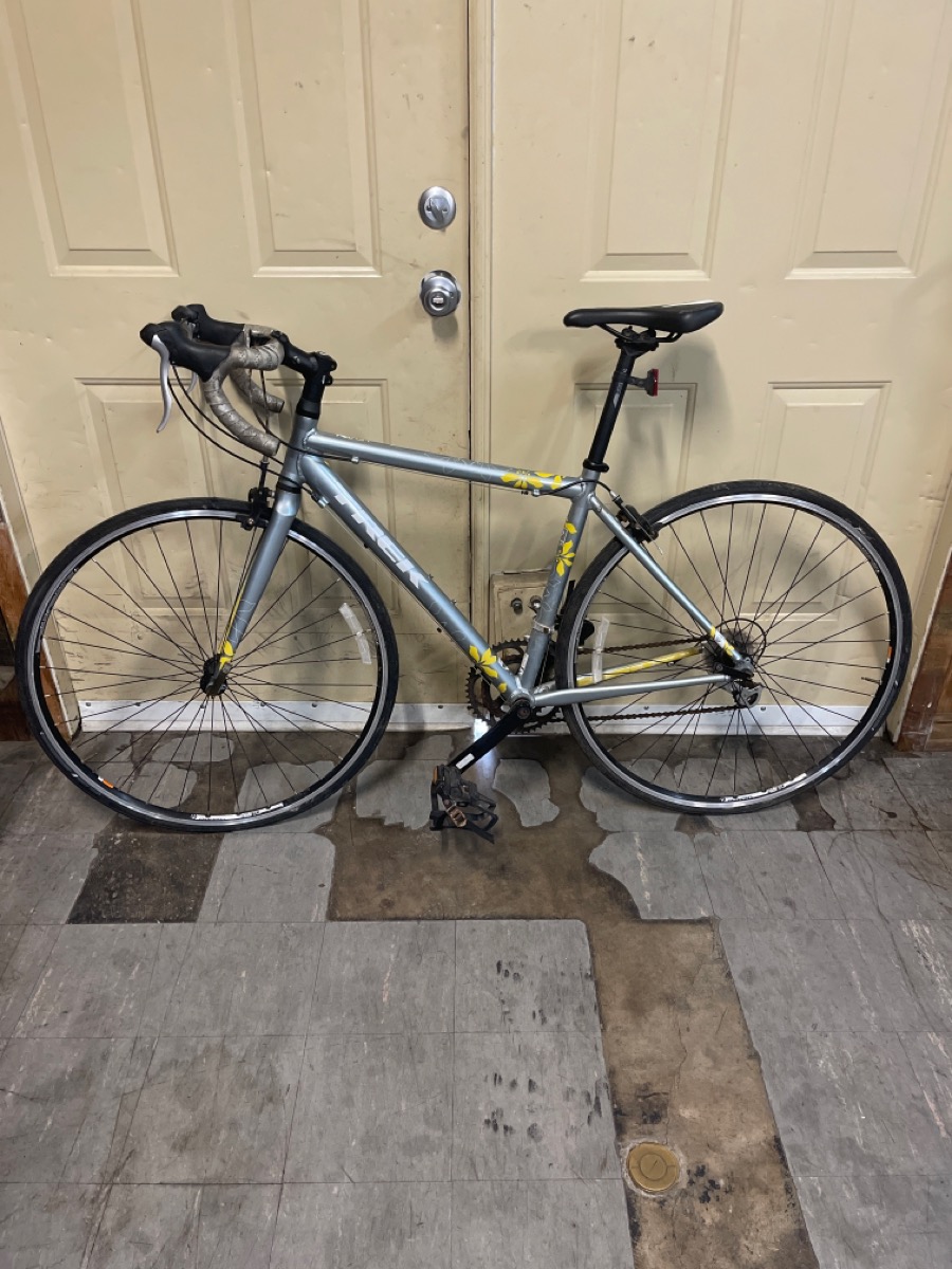 TREK LEXA ROAD BIKE Good | Buya