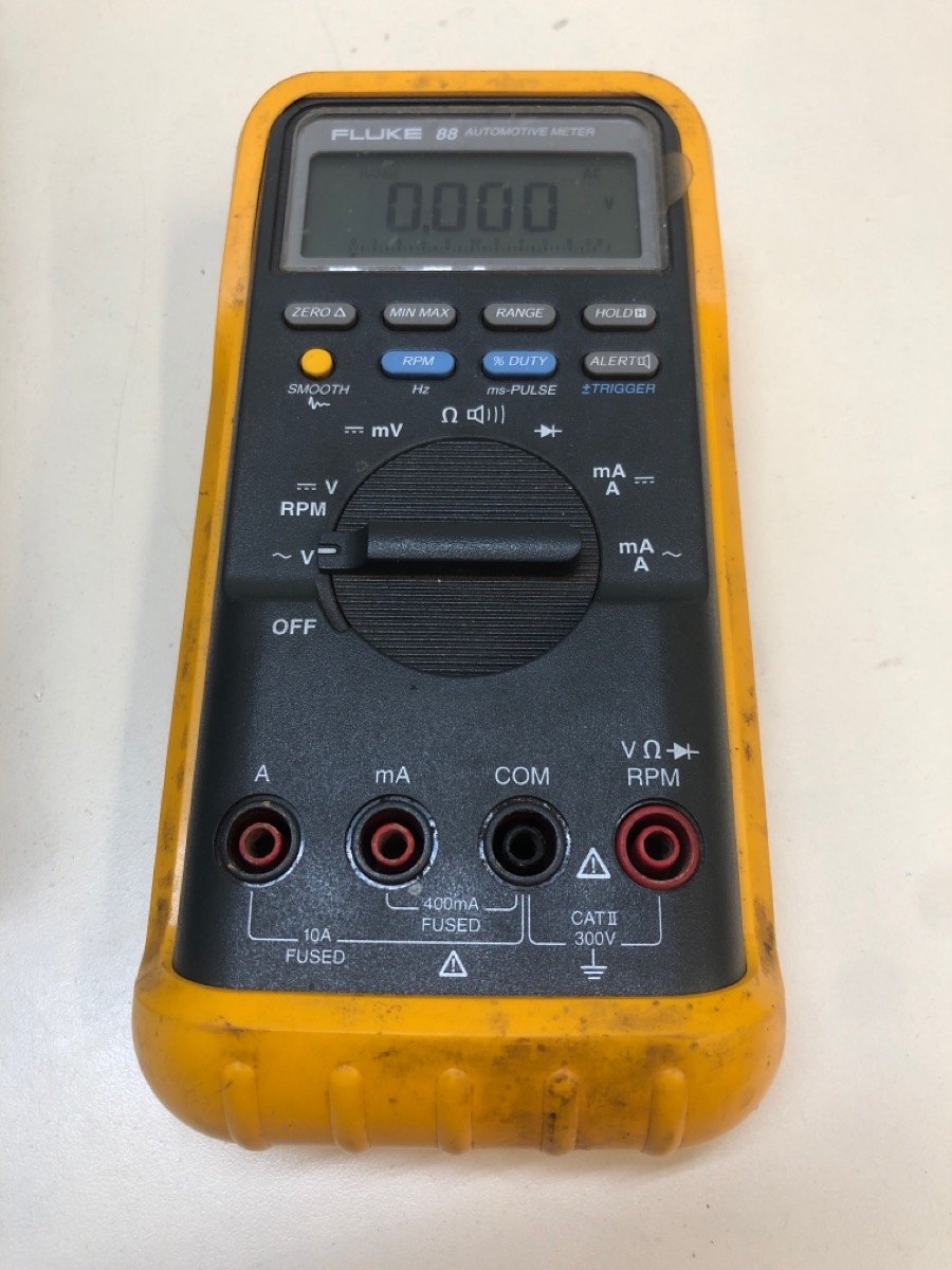 Fluke 88 Automotive Test Multimeter Meter Kit ONLY PARTS IN PICTURES ...