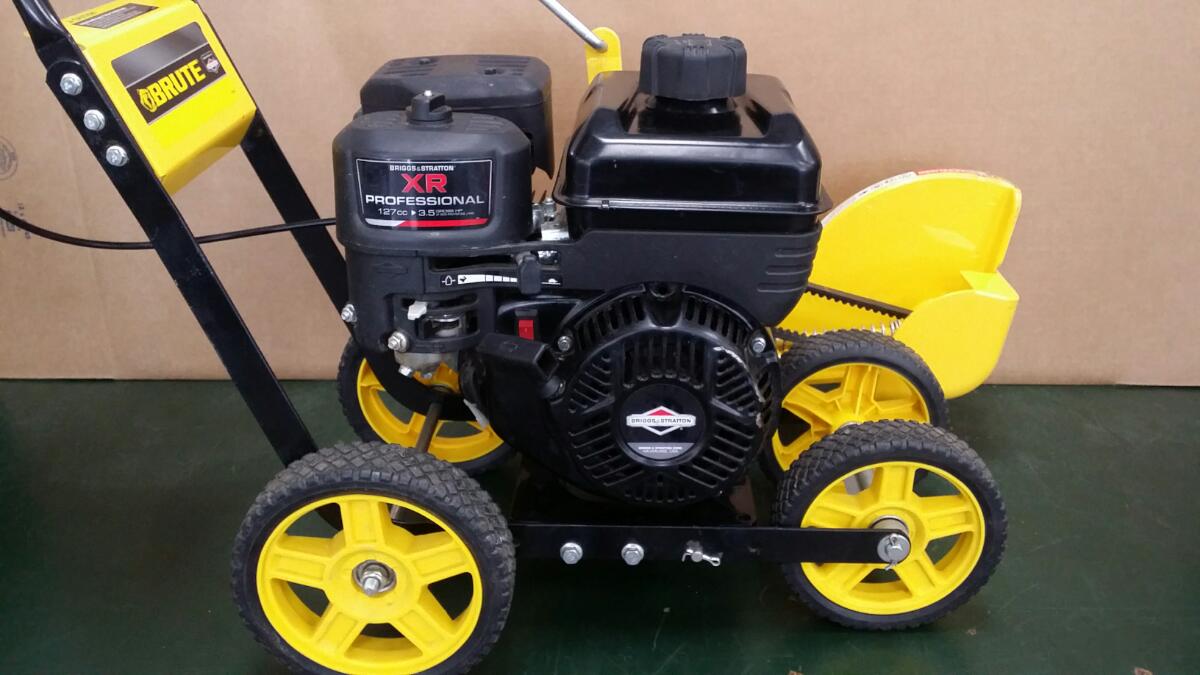 BRIGGS & STRATTON 3.5 HP YARD MACHINE GAS LAWN EDGER For parts or not ...