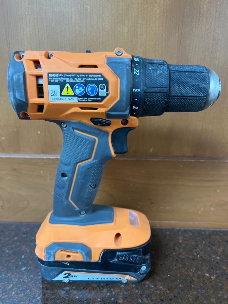 RIDGID R86001 1/2" DRILL, WITH 18V 2AH BATTERY Good | A1 Hawk