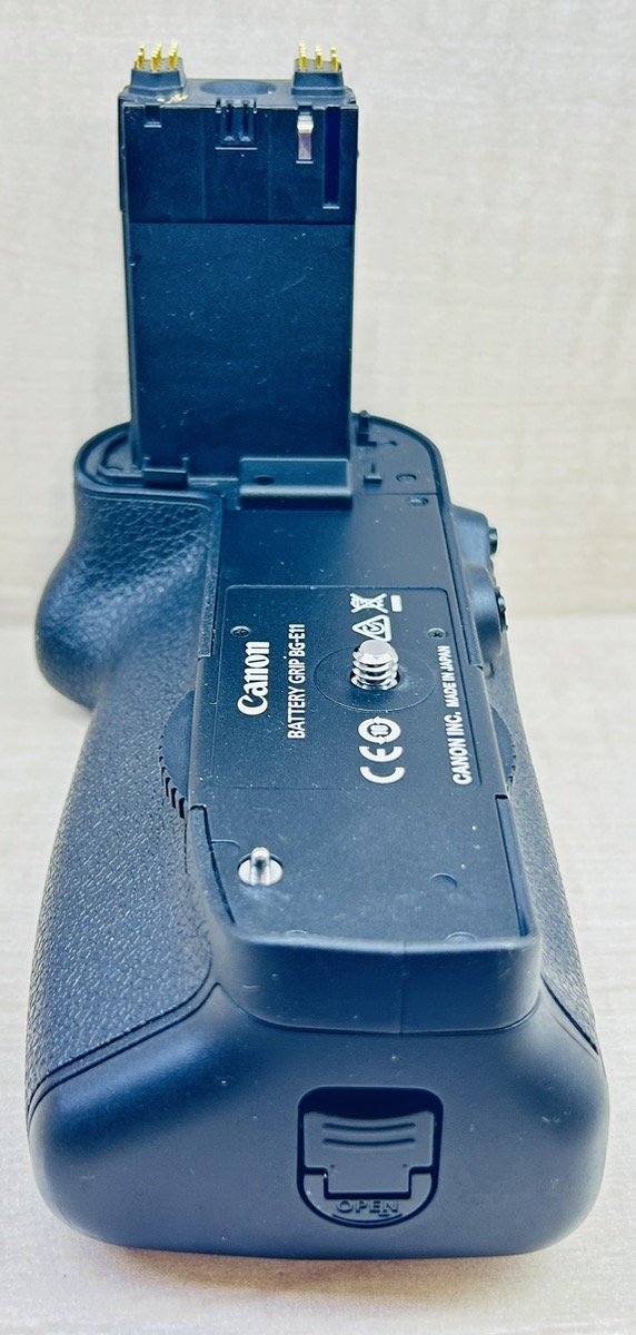 CANON BG-E11 Very Good | Buya