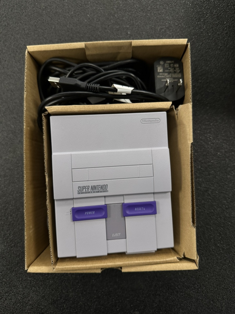 Super Nintendo Entertainment System SNES Classic Edition Very Good ...
