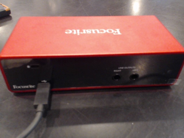 FOCUSRITE SCARLETT 212 3RD GEN AUDIO INTERFACE Very Good | Buya