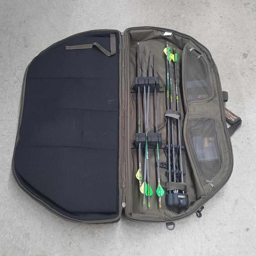 HOYT CARBON RX-5 WITH BAG AND ARROWS Very Good | Buya