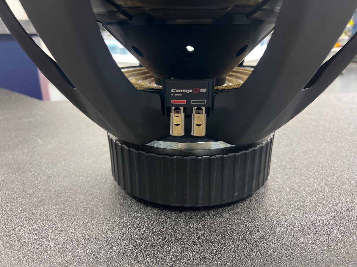 KICKER CAR AUDIO COMP R 15 43CWR154 Like New | Pawn 1 | Spokane | WA