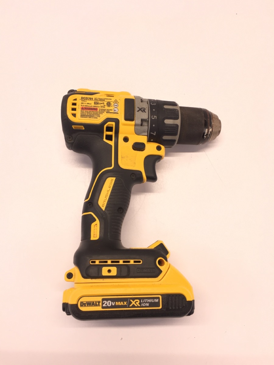 DEWALT DCD791 20V MAX* XR® Brushless Compact Drill w/Battery (KED-RE ...