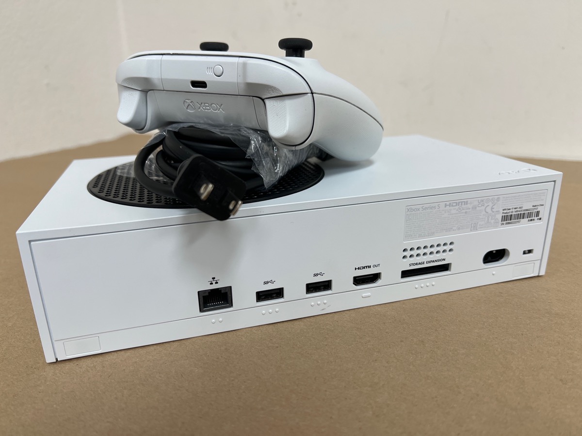 MICROSOFT XBOX SERIES S - CONSOLE - 1883 Very Good | Buya