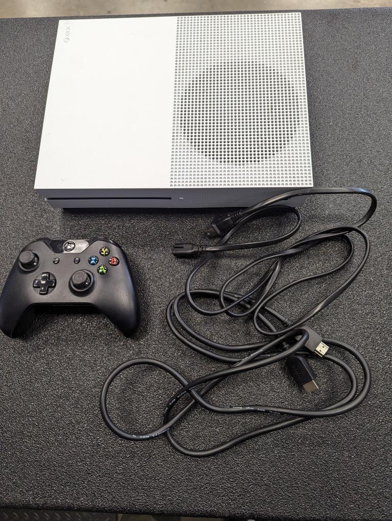 MICROSOFT XBOX ONE S - CONSOLE - 1TB - 1681 Good | Buya