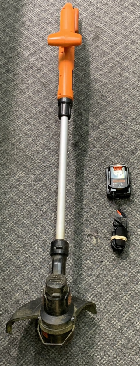 Black & Decker LST201 20v Lithium Ion Weed Eater Lawn String Trimmer ...