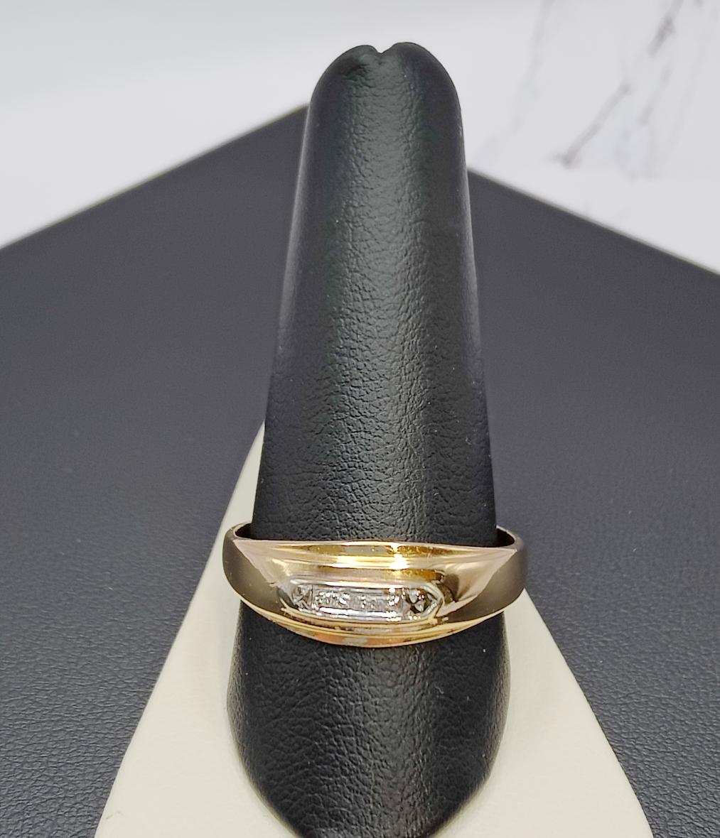 Gent's Diamond Fashion Ring 3 Diamonds .03 Carat T.W. 10K Yellow Gold 3 ...