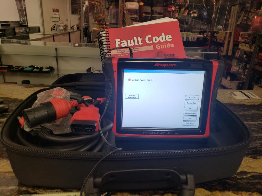 Snap-On Pro-Link Ultra EEHD184040 W/Attachments & Book Very Good | Buya