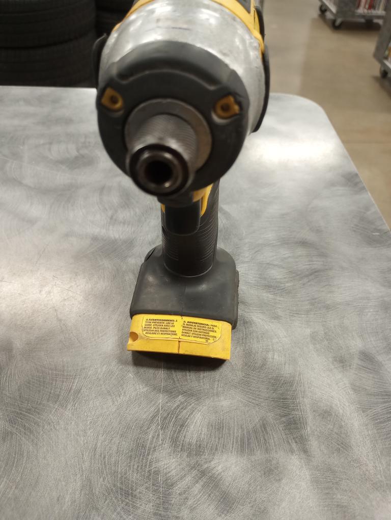 DEWALT DCF885 20v IMPACT W/ 5.0AH Very Good | Pawn 1 | Spokane | WA