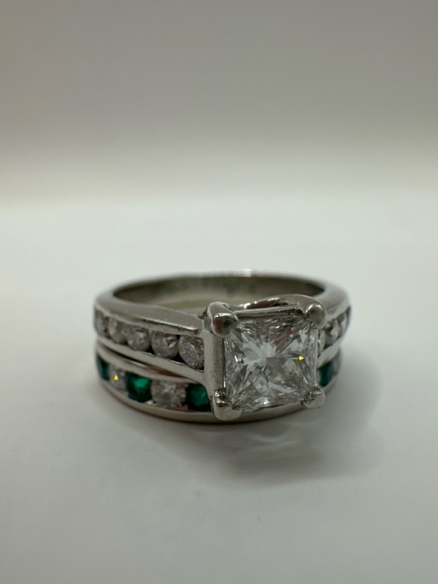 Green Stone Lady's Platinum-Diamond & Stone Ring 18 Diamonds 1.40 Carat ...