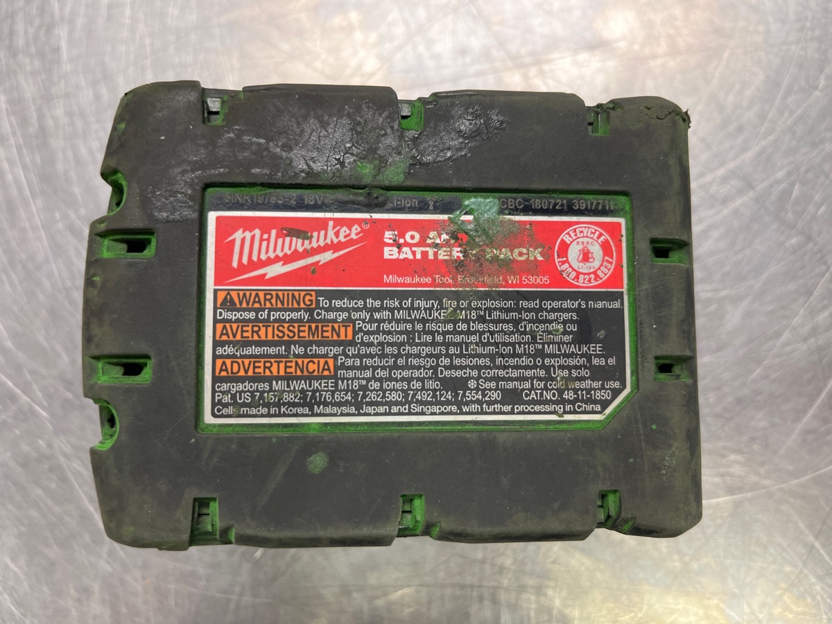 Used MILWAUKEE 48-11-1850 M18 Red Lithium XC 5.0Ah Battery Pack Good | Buya