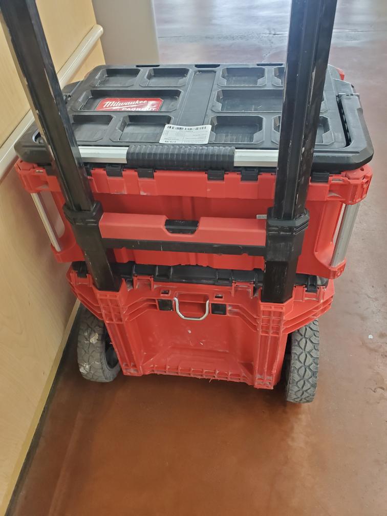 MILWAUKEE PACKOUT CART W/2 BOXES Very Good | Pawn 1 | Spokane | WA