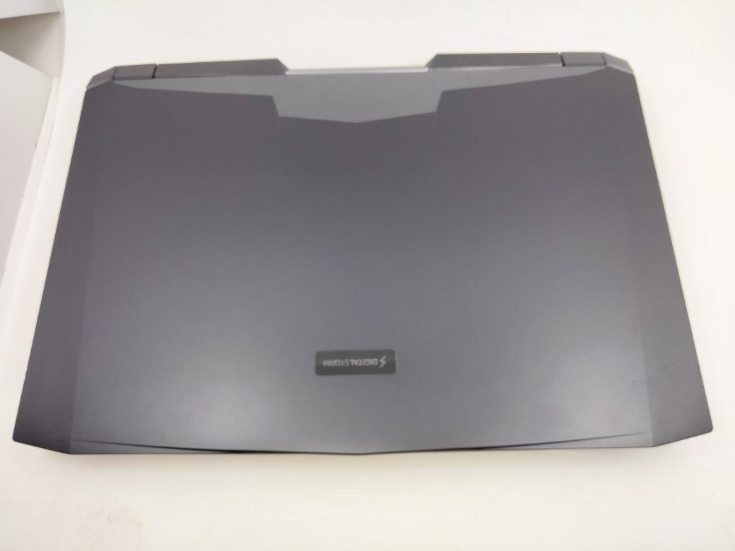 DIGITAL STORM P775TM1 STYLE GAMING LAPTOP Like New | Buya