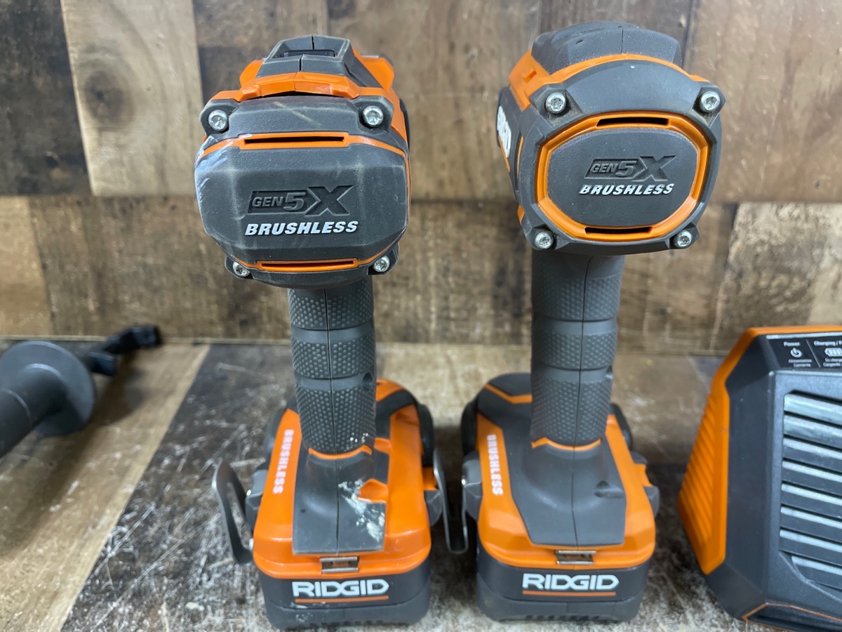 RIDGID R86116/R86037 - 1/2" DRILL / 1/4" IMPACT DRIVER SET WITH TWO ...