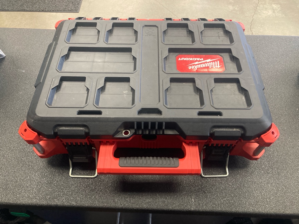 MILWAUKEE TOOLS PACKOUT CASE Very Good | Pawn 1 | Spokane | WA