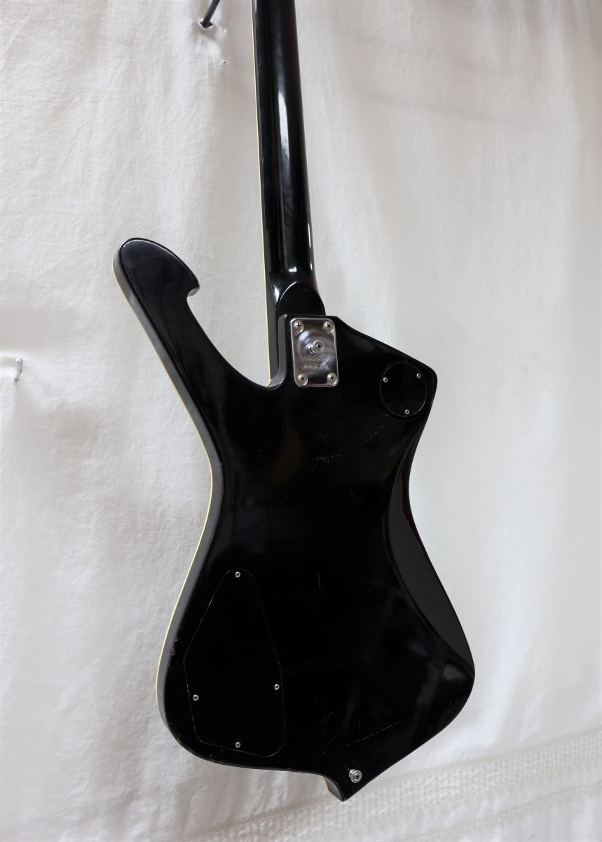 Ibanez Iceman Solid Body Electric Guitar With Green Strings Good | Buya