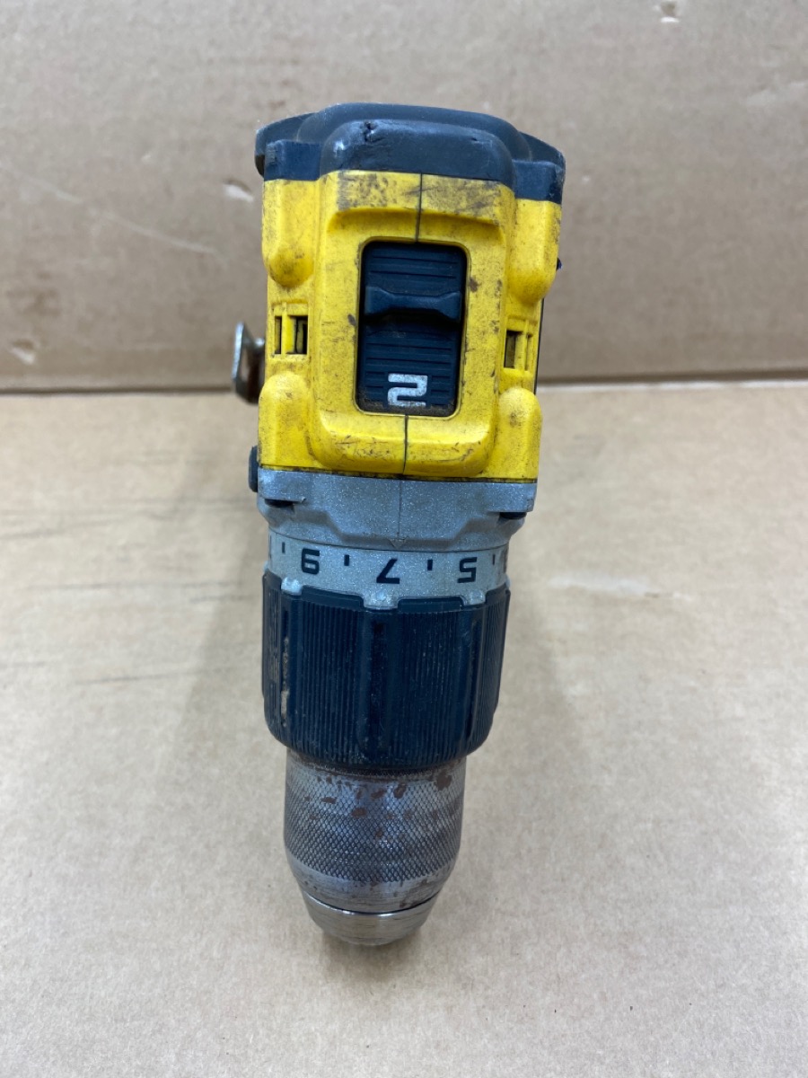 DEWALT 20V Compact Cordless 1/2 in. Hammer Drill (Tool Only) - DCD805 ...