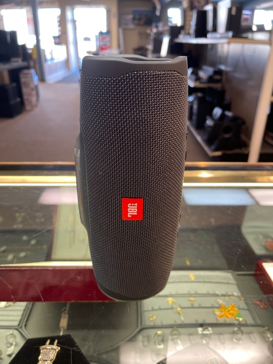 JBL CHARGE ESSENTIAL 2 Like New | Buya