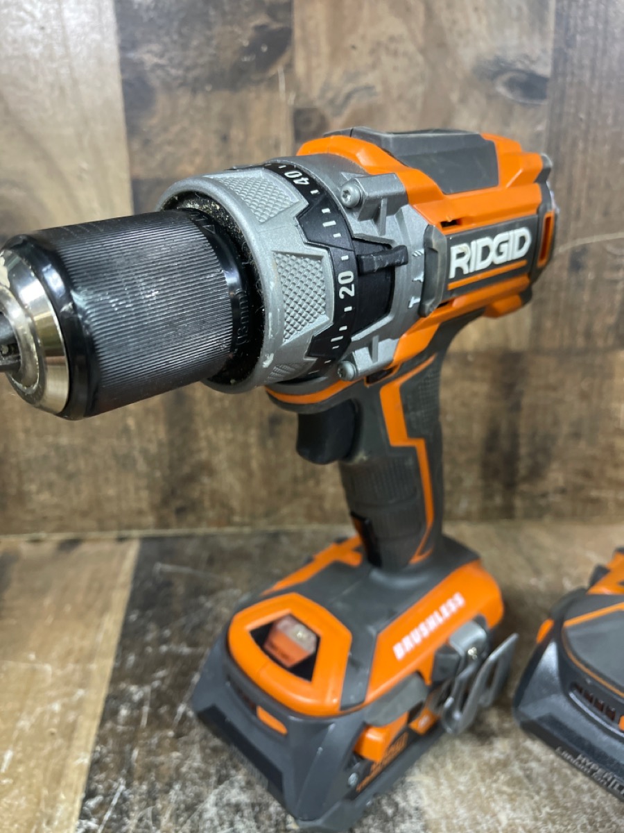 RIDGID R86116/R86037 - 1/2" DRILL / 1/4" IMPACT DRIVER SET WITH TWO ...