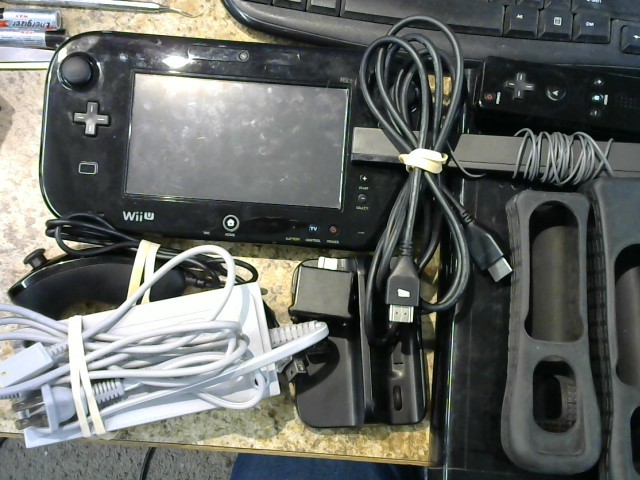 NINTENDO WII U HANDHELD CONSOLE - WUP-101 Good | Buya