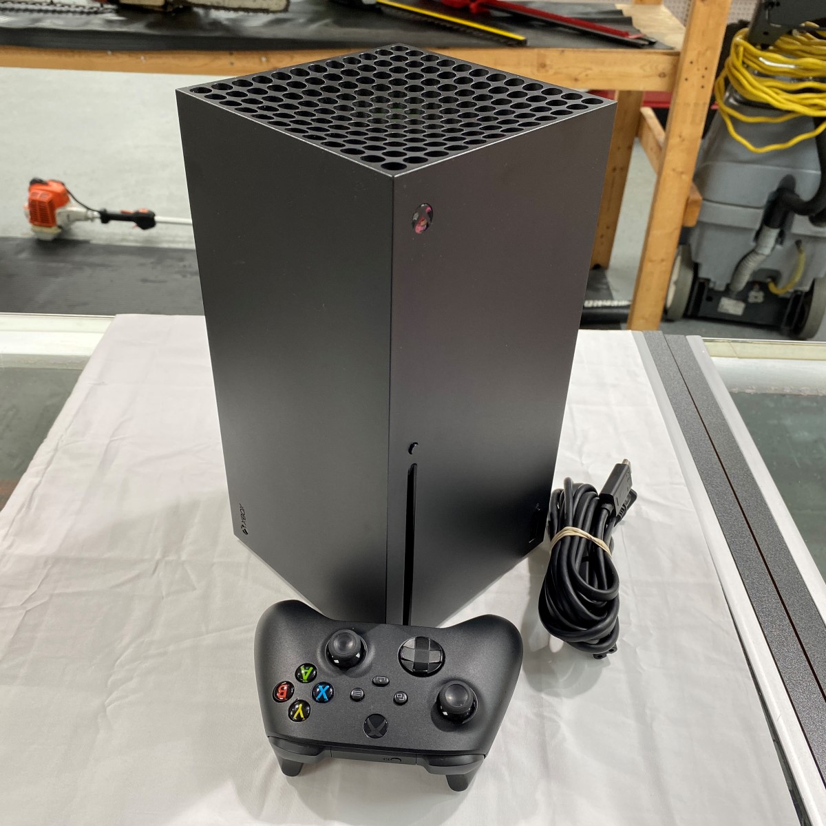 Microsoft 1882 1 Tb XBOX Series X System with 1 Wireless Controller ...